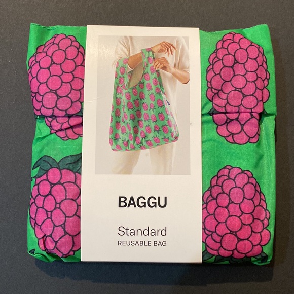 BAGGU | Bags | Nwt Baggu Green Raspberry Standard Size Reusable Bag ...